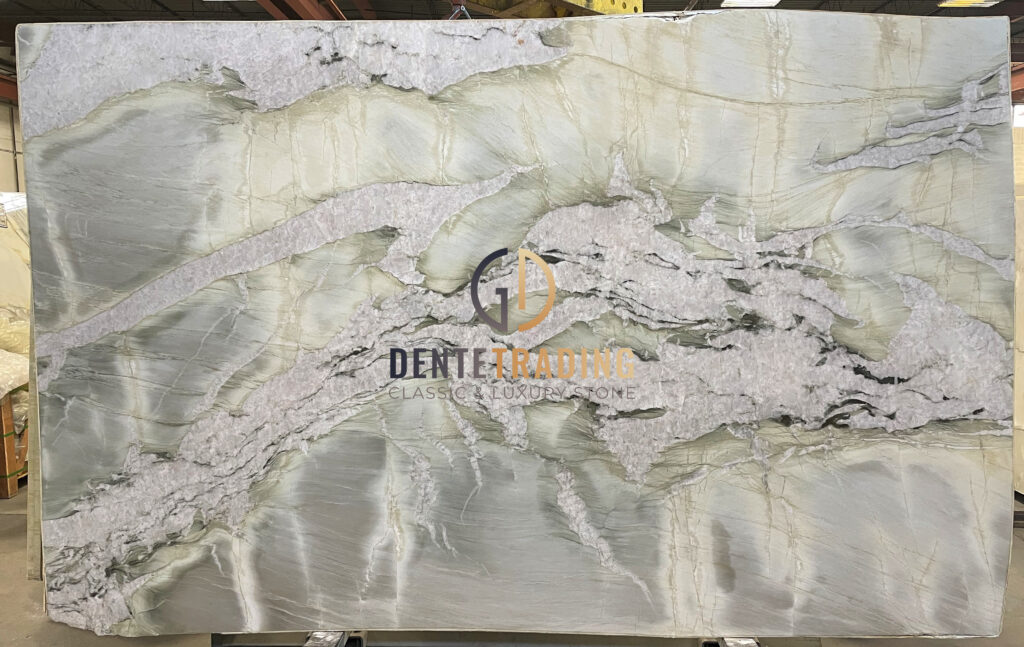 CRYSTAL BERLINETTA #10721 3CM POLISHED 126"± X 79"± - Dente Trading